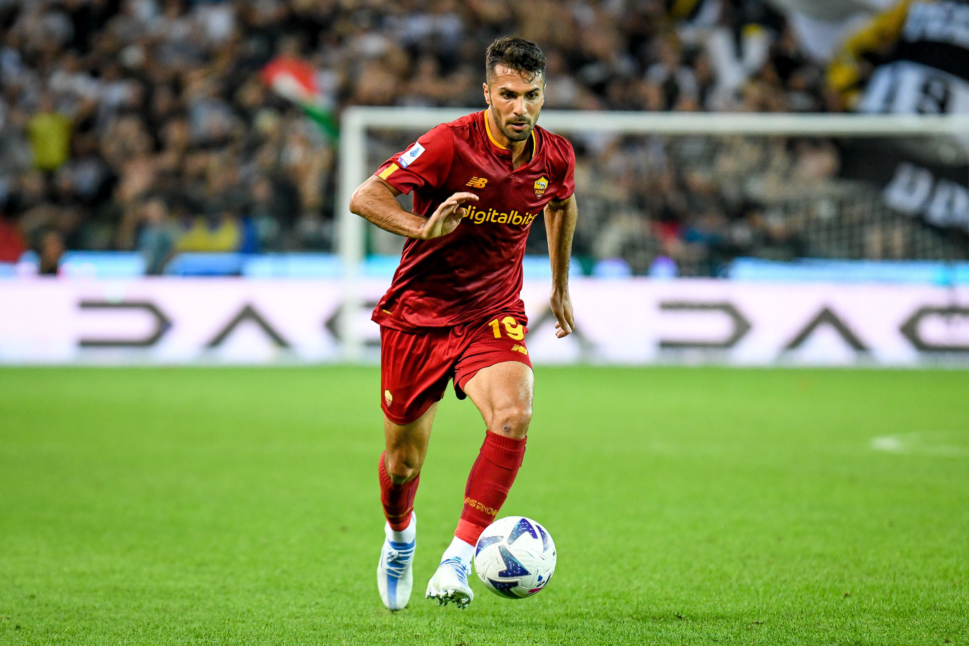 La chance di Celik. A destra c'è il turco - Romanews 24